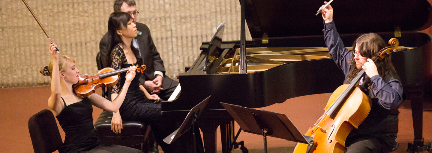 Robyn Bollinger, violin; Rafael Popper-Keizer, cello & Vivian Choi ...
